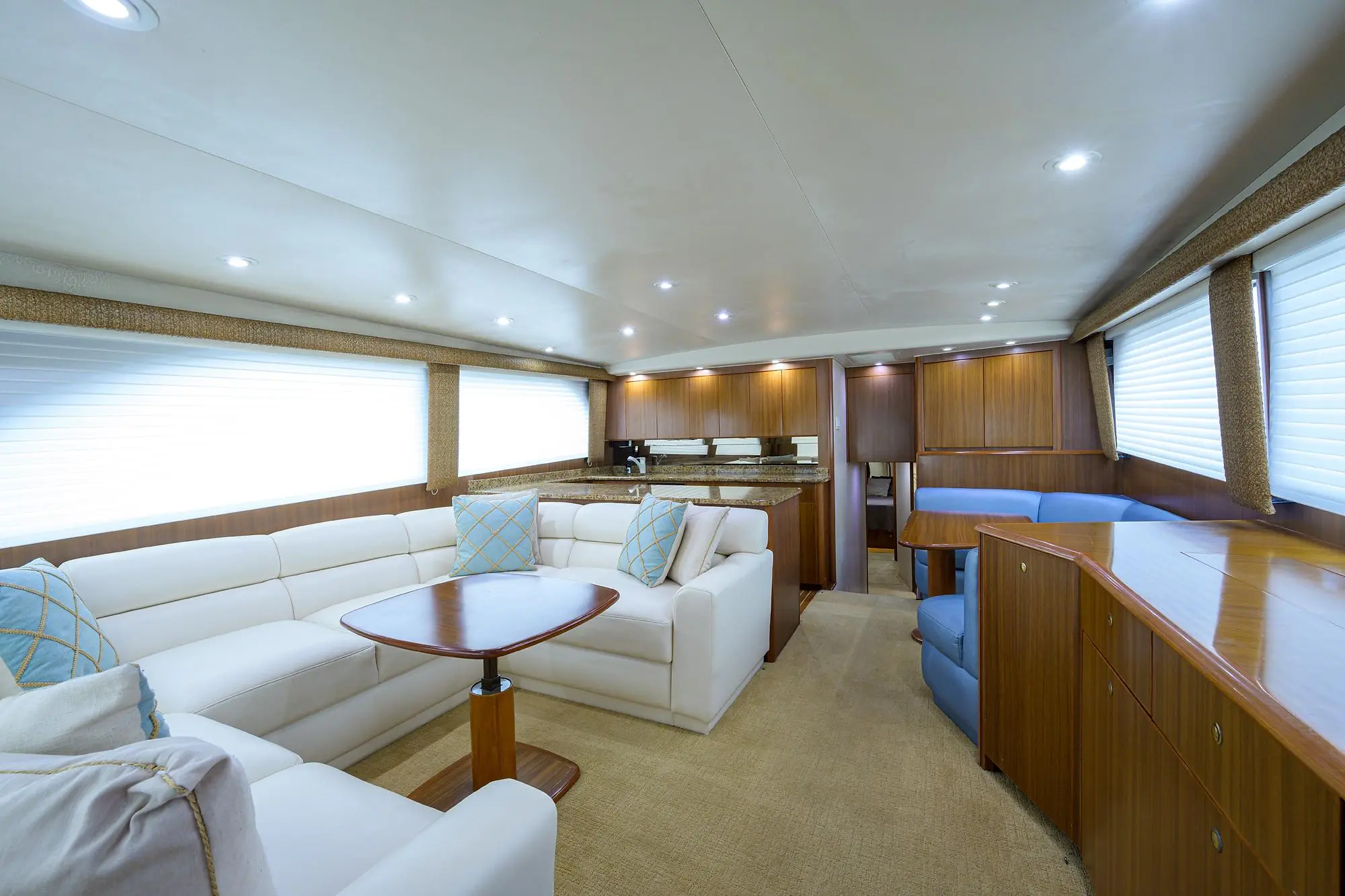 61 Viking 2005 Longport, New Jersey