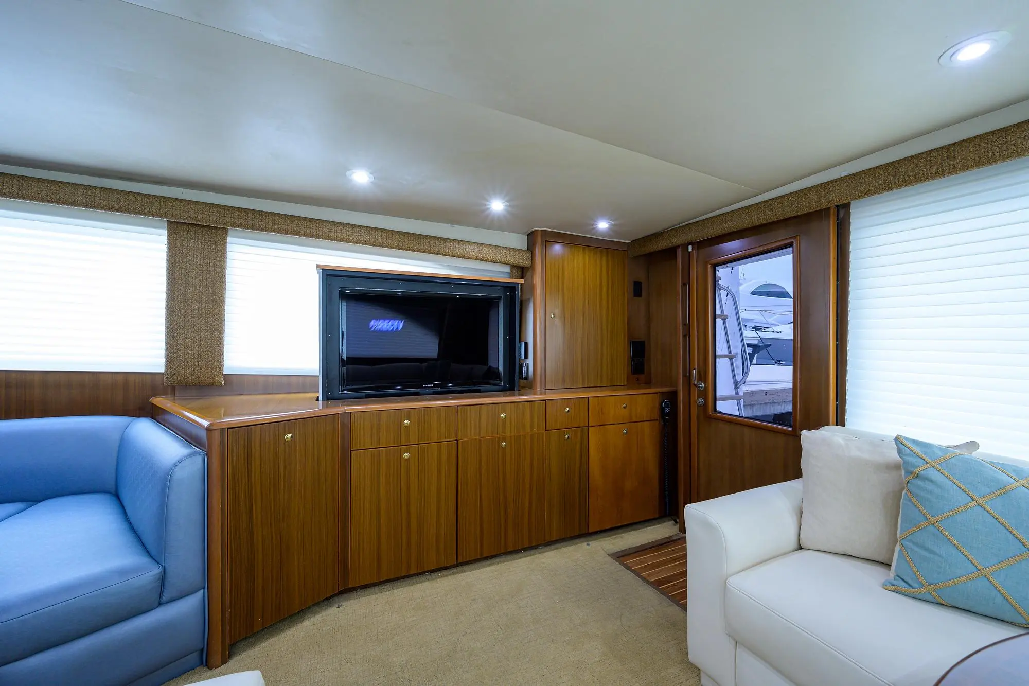 61 Viking 2005 Longport, New Jersey