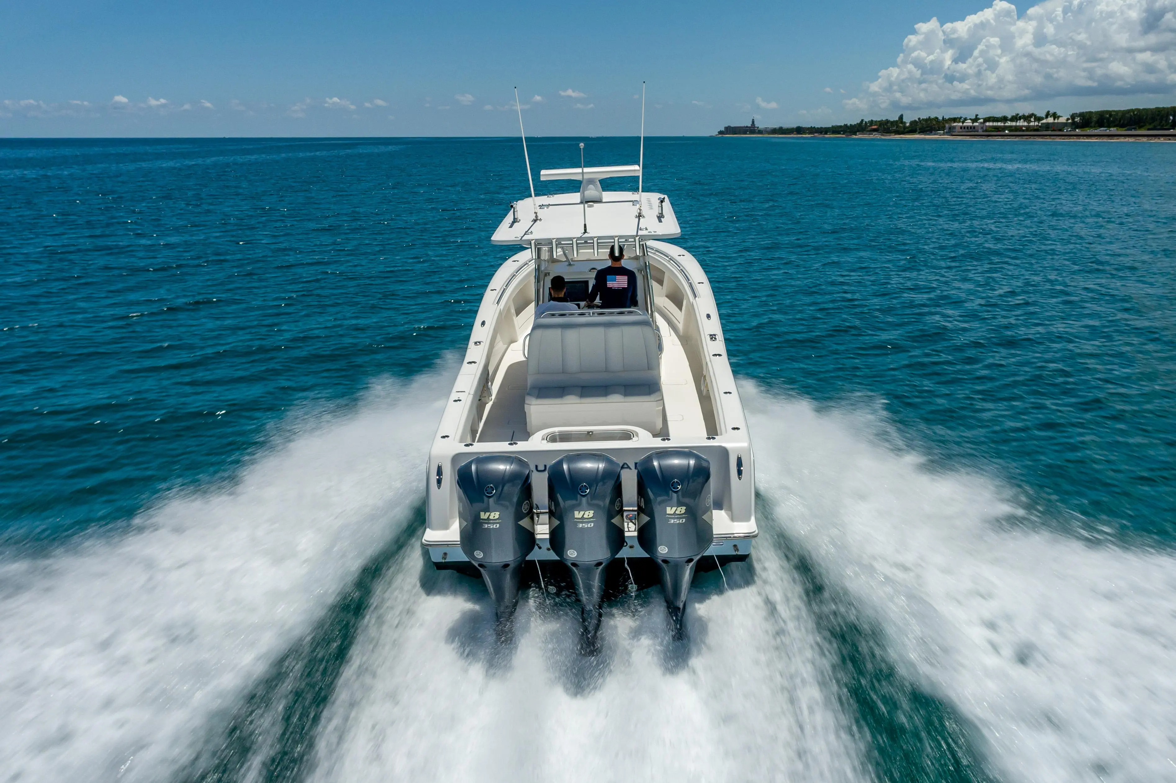 39 Invincible 2018 Singer Island, Florida