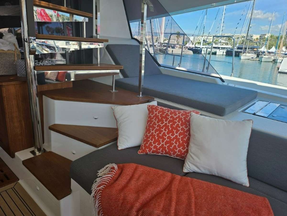 Azure Yacht Charter in Greece