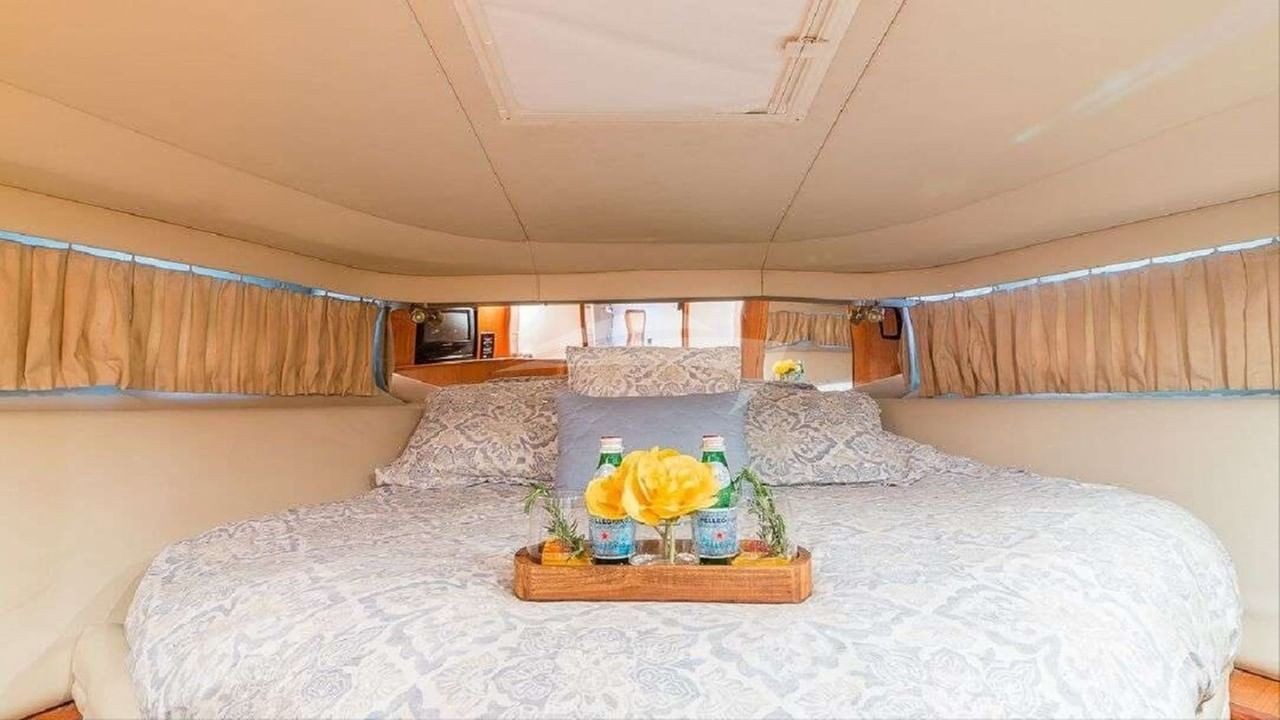 Dancing Queen Yacht Charter in Caribbean, East Coast United States