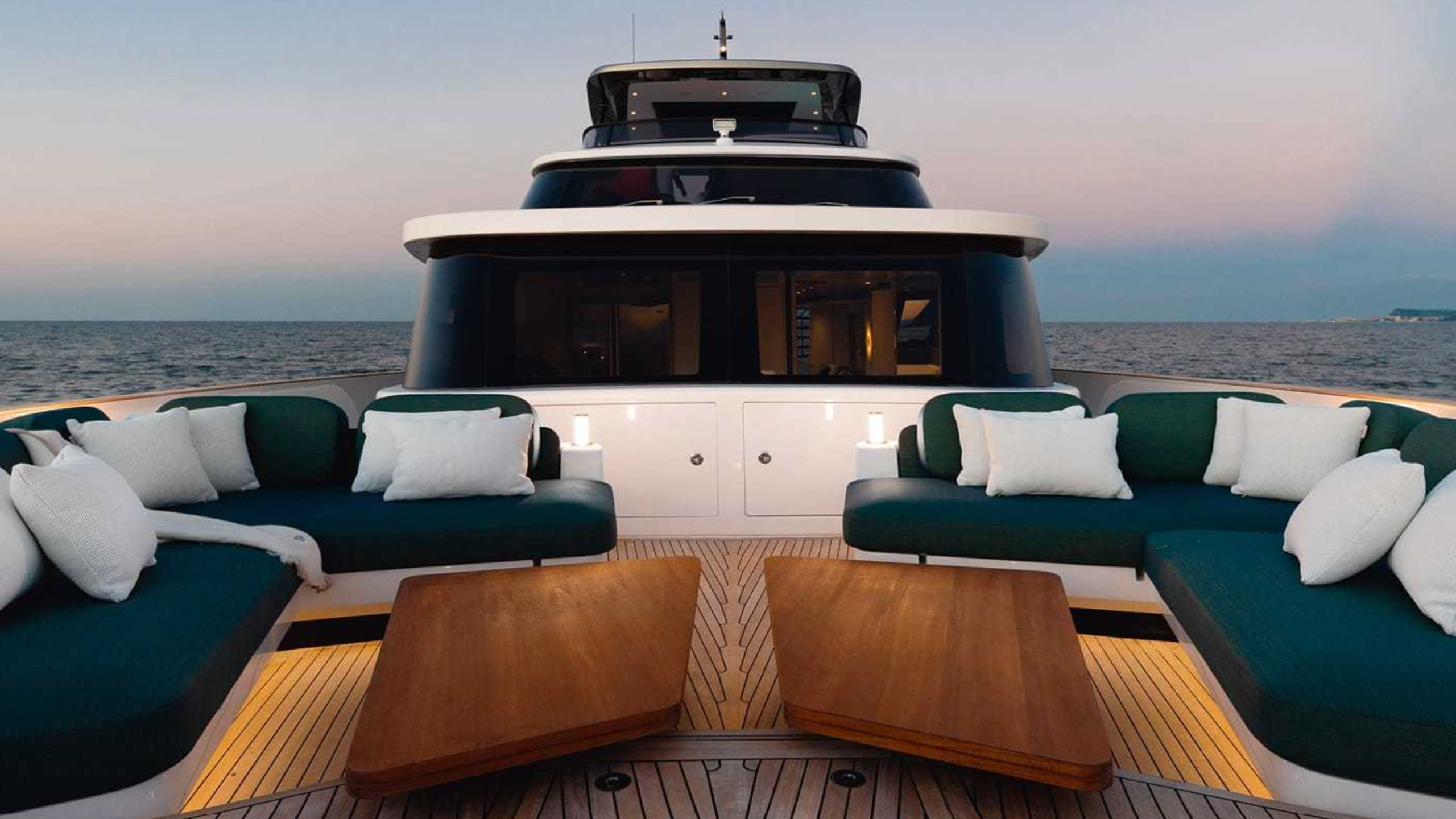 AZIMUT 82' Superyacht For Sale Azimut Yachts