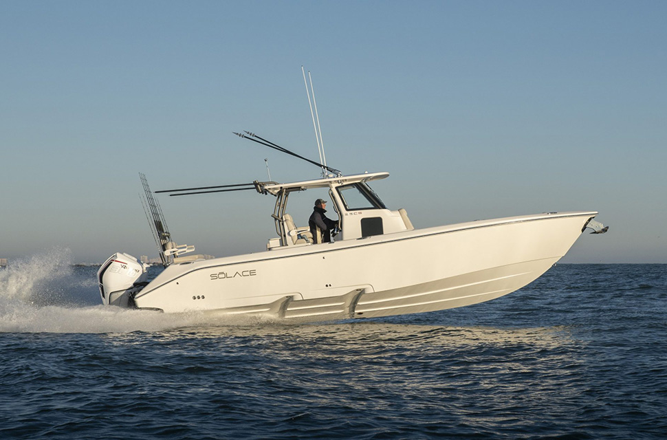 SŌLACE 32CS | New Boat Dealer